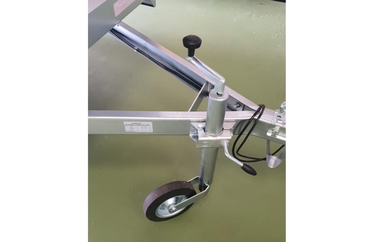 Rueda Jockey + brida remolques ERKA - Remolques y Más